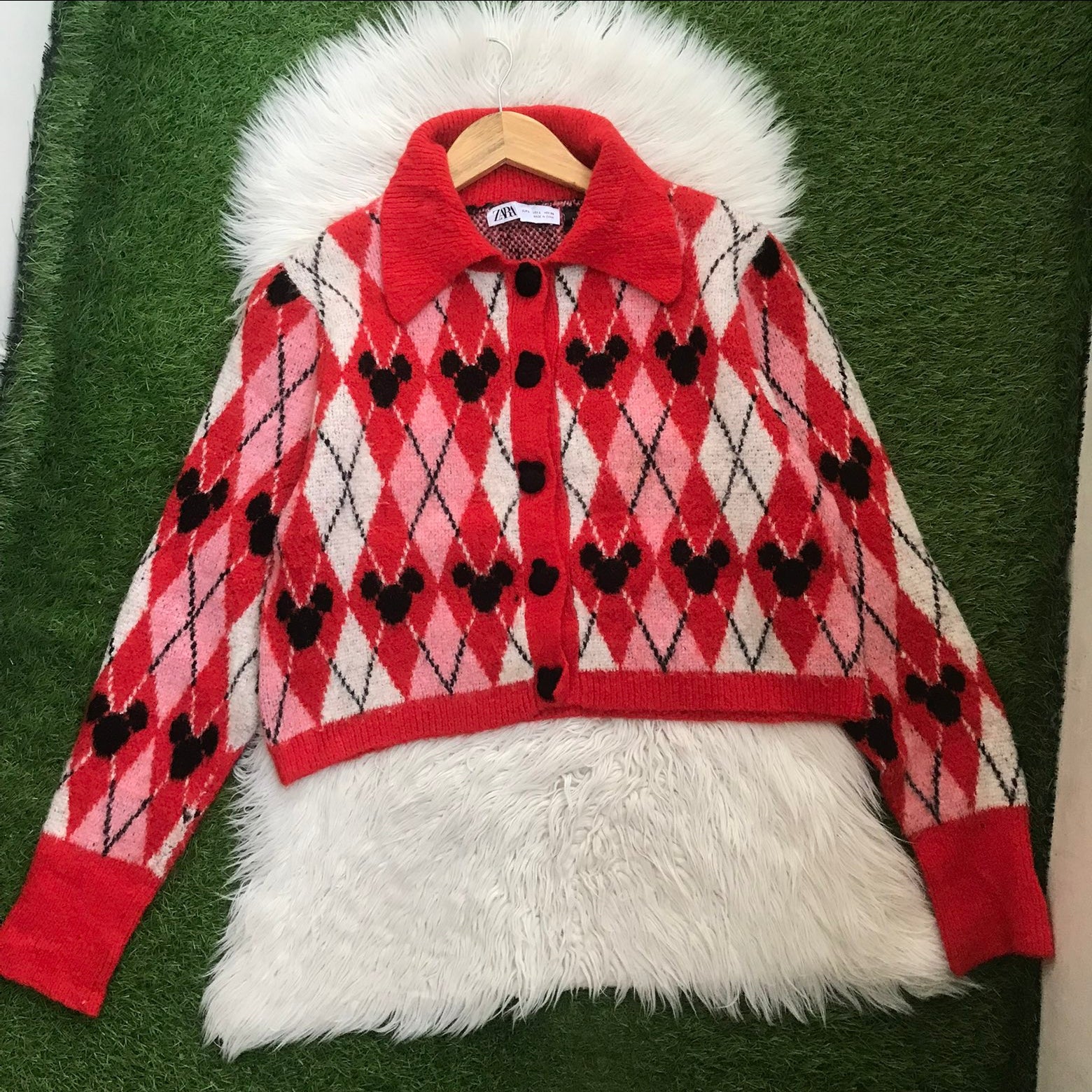 Sweater – PreLoved Things